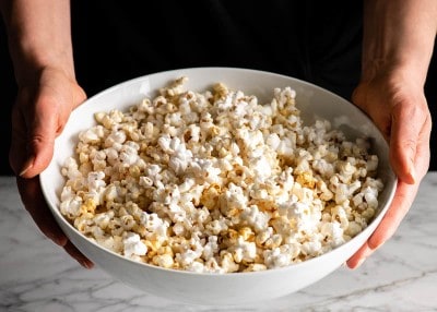 Kettle Corn Recipe - JoyFoodSunshine