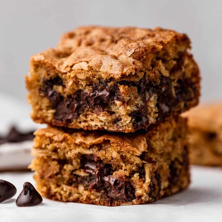 Best Blondies Recipe - JoyFoodSunshine