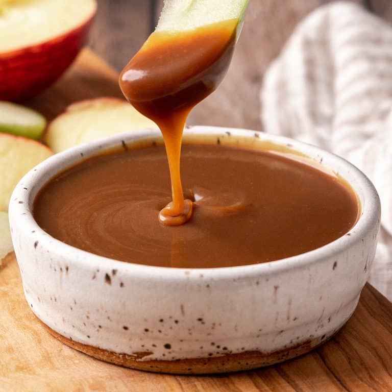 Caramel Apple Dip - JoyFoodSunshine