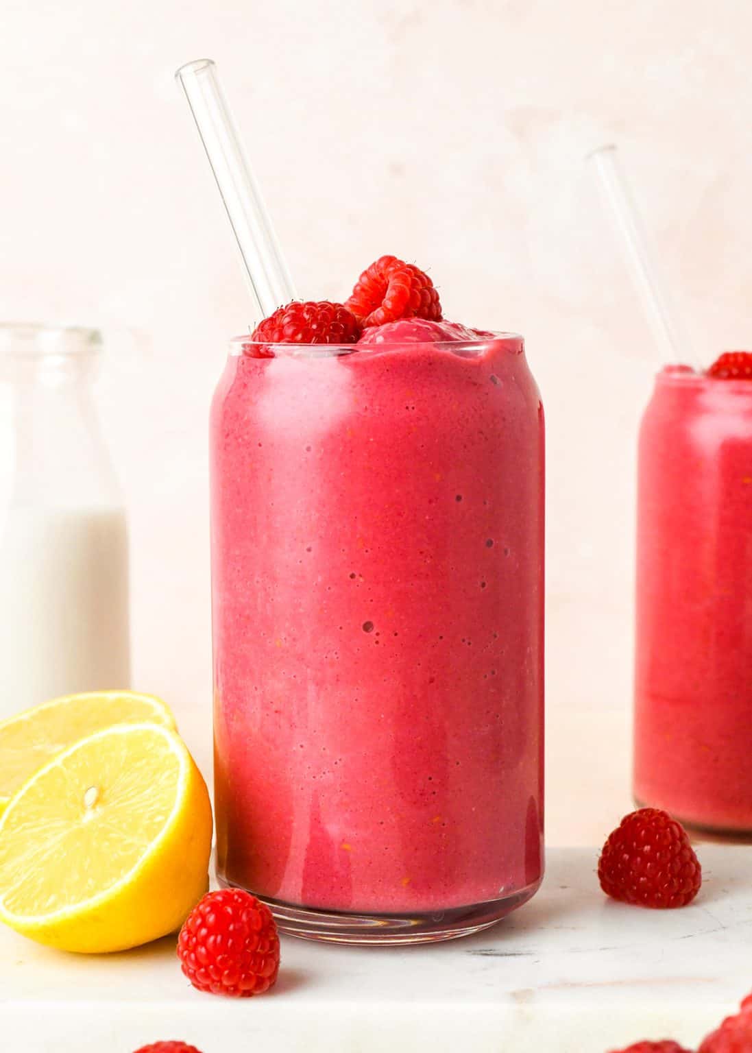 Raspberry Smoothie - JoyFoodSunshine