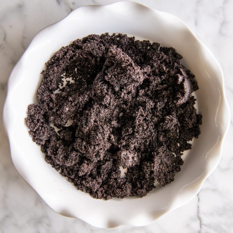 Oreo Pie Crust - JoyFoodSunshine