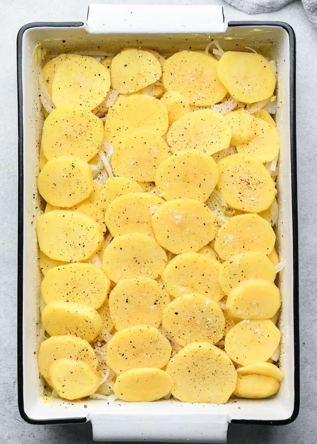 Au Gratin Potatoes Recipe - JoyFoodSunshine