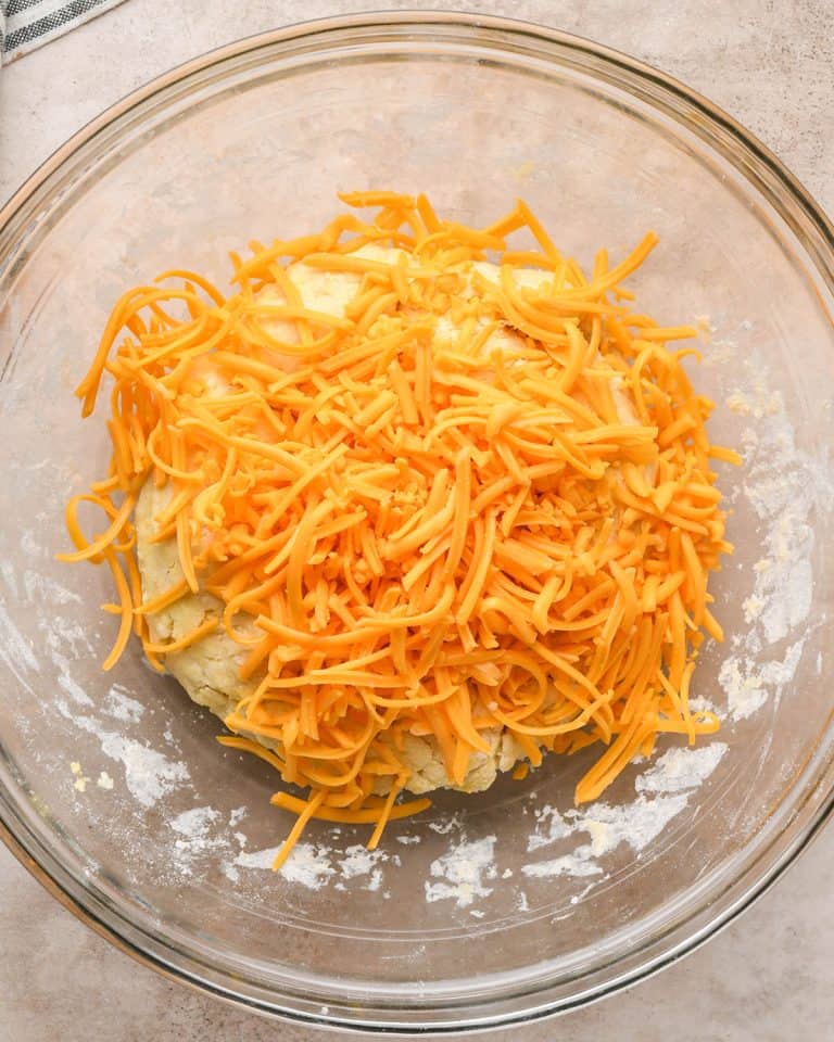 Cheese Scones - JoyFoodSunshine