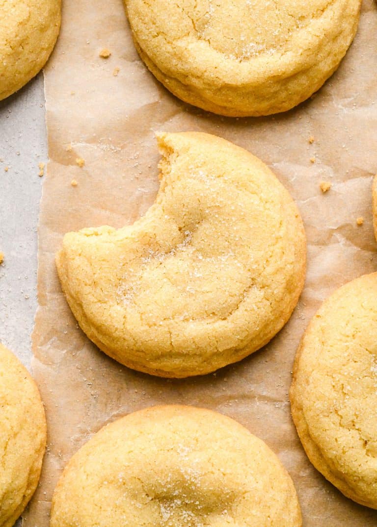 Easy Sugar Cookies - JoyFoodSunshine