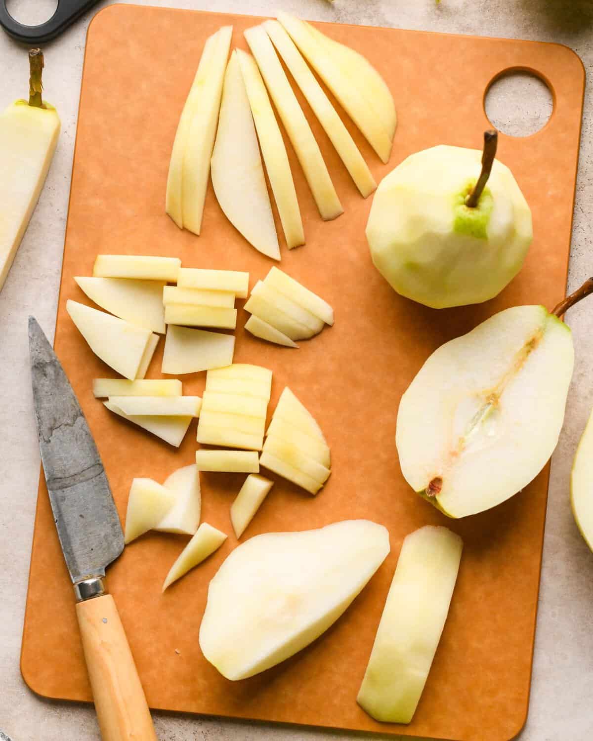 Pear Crumble - JoyFoodSunshine