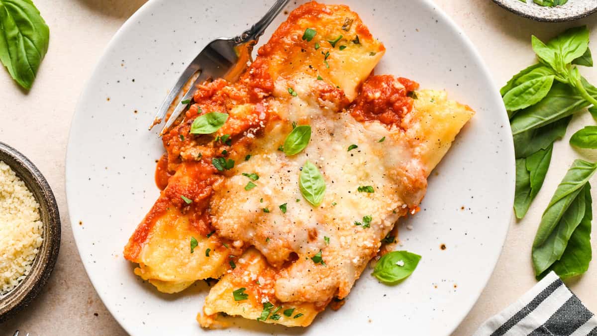 Stuffed Manicotti Recipe - JoyFoodSunshine